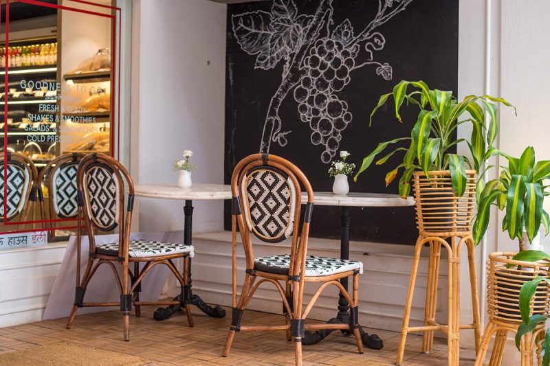 Smoke House DELI